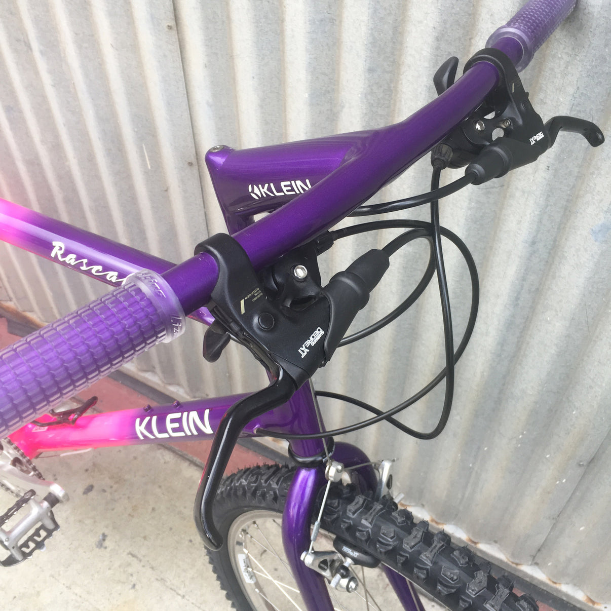 Klein Rascal in Pink / Purple Fade - Extremely Clean – Coco's Variety