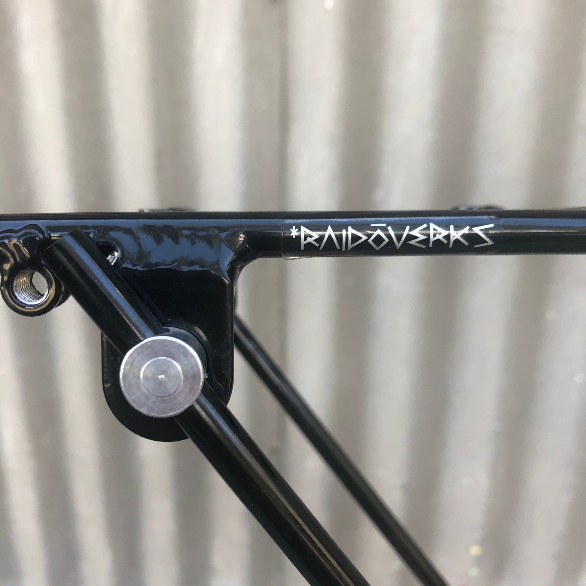 Rawland Rando Rack – Coco's Variety
